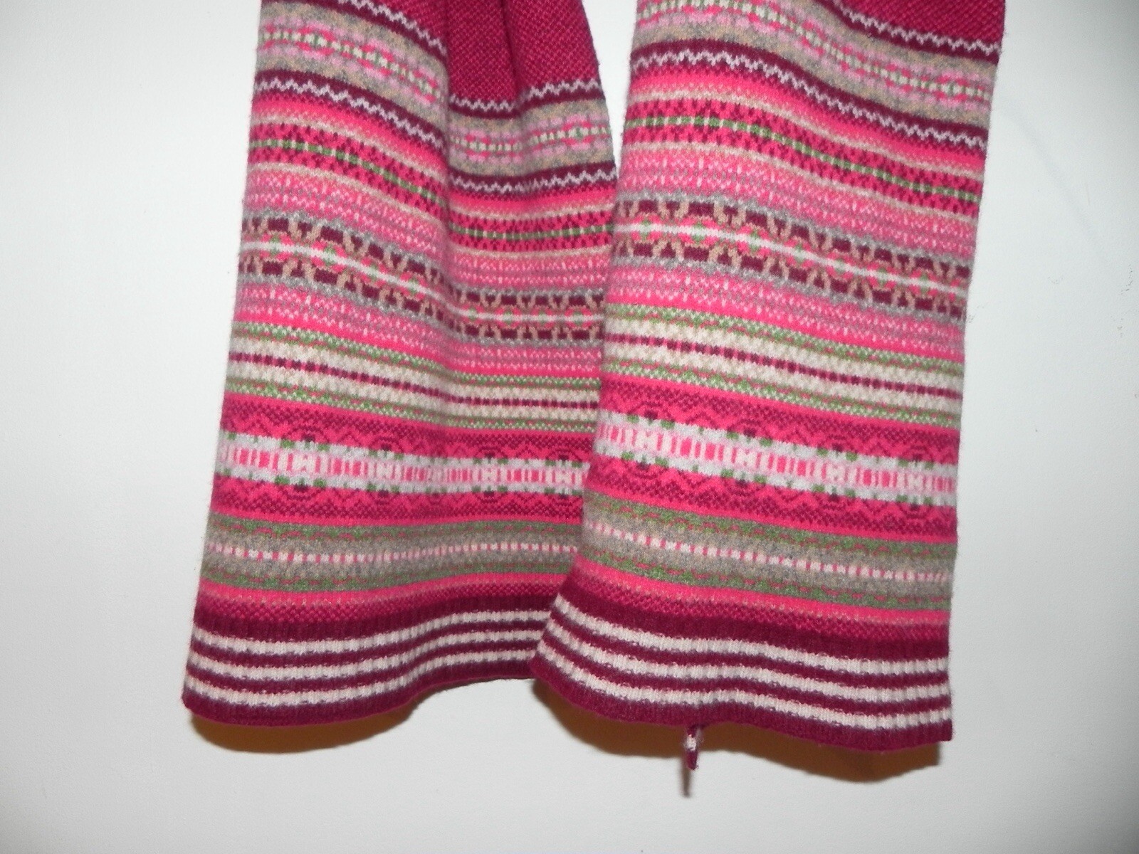 ERIBÉ Alloa Fairisle Scarf 100% Merino Wool, Red Multi, Knitted In ...