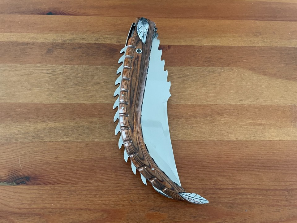 8.5" Stainless Steel Blade Giant Navaja Espino with Ratchet Wood Scales ...