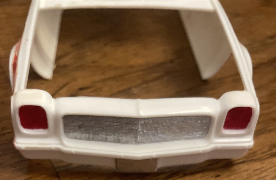 MPC 1-1709 1:25 scale Yarborough Junior Johnson Nascar Chevy Laguna ...