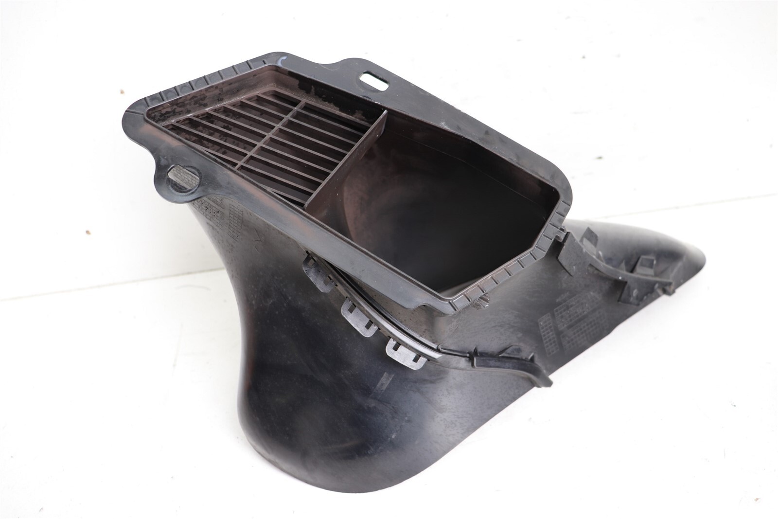 Porsche Boxster S 981 2015 Rear Frame Air Intake Duct RHS 98150455004 ...