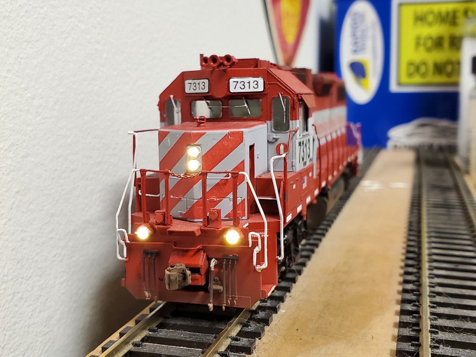 Athearn Genesis HO GP38-2 Wyoming Valley & Western WVW 7313 DCC | eBay