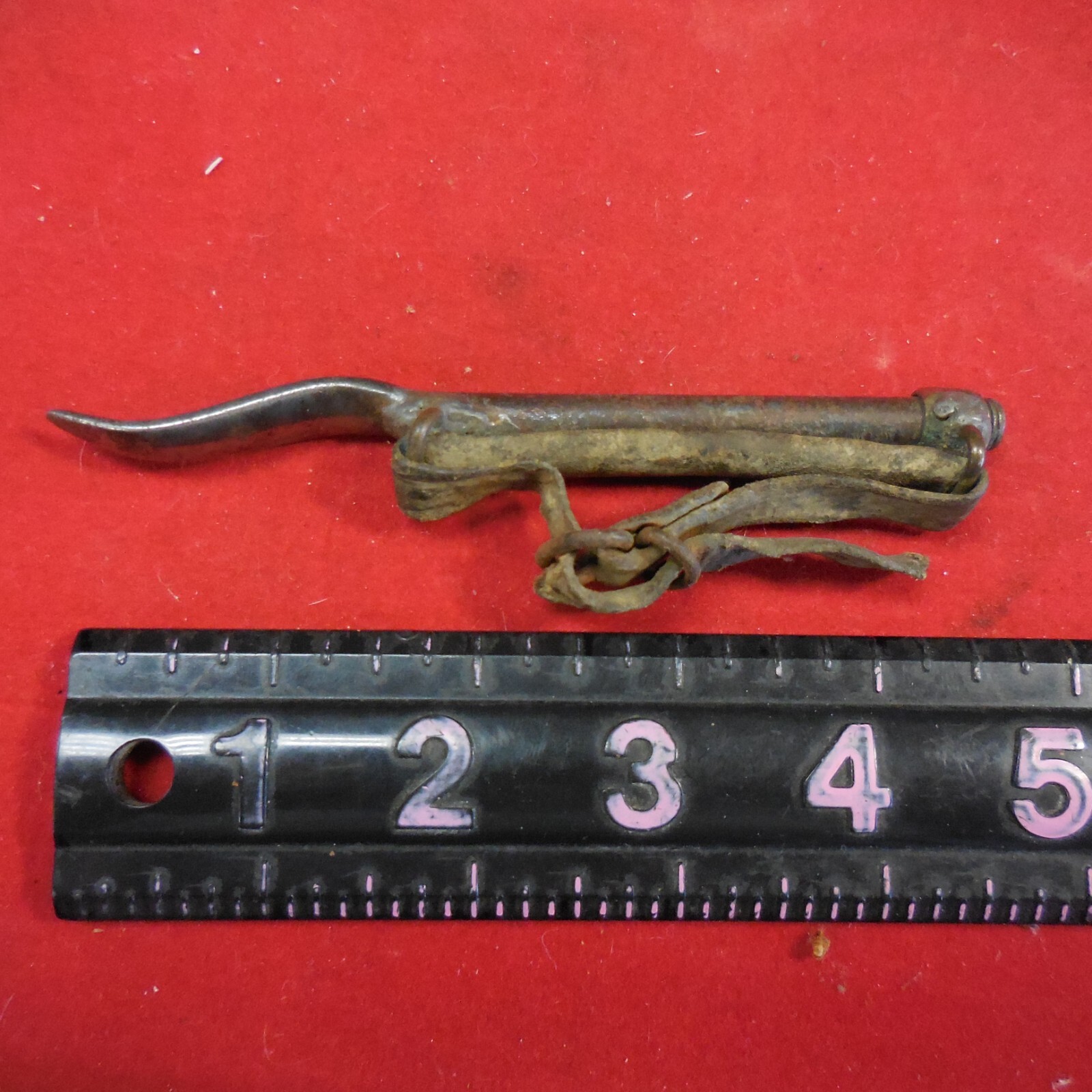 THE BOSS Primitive Corn Husker Shucker Hand Farm Tool Metal Leather ...