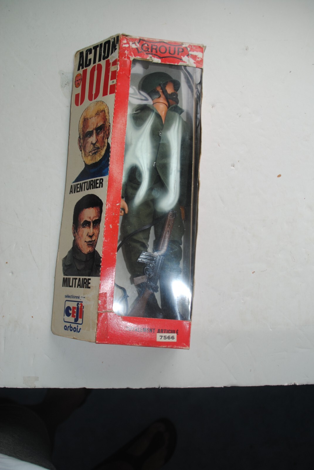 GI JOE VINTAGE MUSCLE BOXED 7566 " SOLDIER " GROUP ACTION JOE BOXED ...