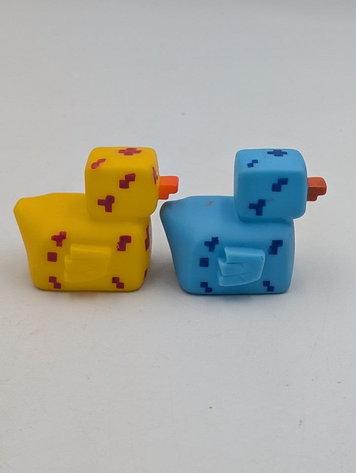 Minecraft Style Jeep Duck Set Pixel Rubber Ducks Dashboard Ducking 2 ...