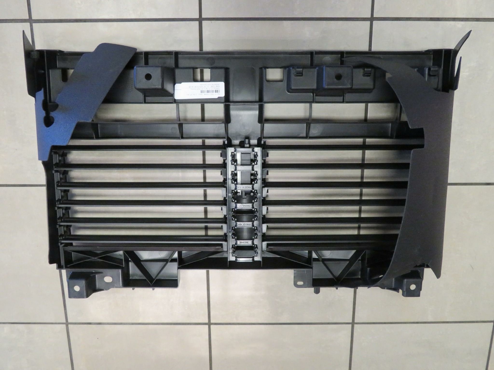 2019-2023 RAM 1500 DT Active Shutter Grille NEW OEM MOPAR | eBay