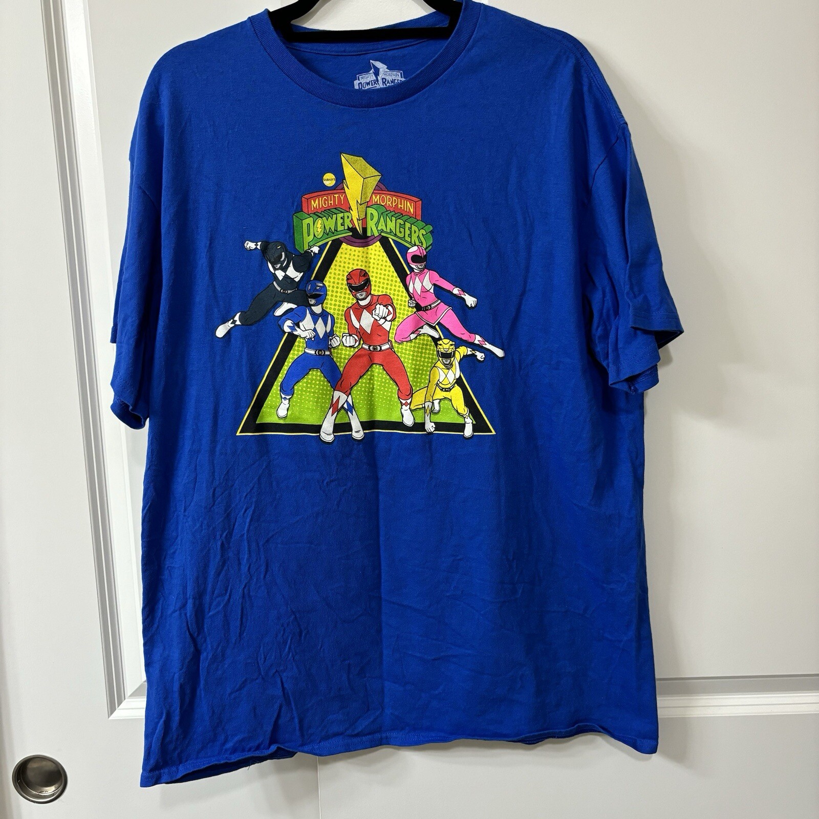 Mighty Morphin Power Rangers - Cast in Triangle Fight… - Gem