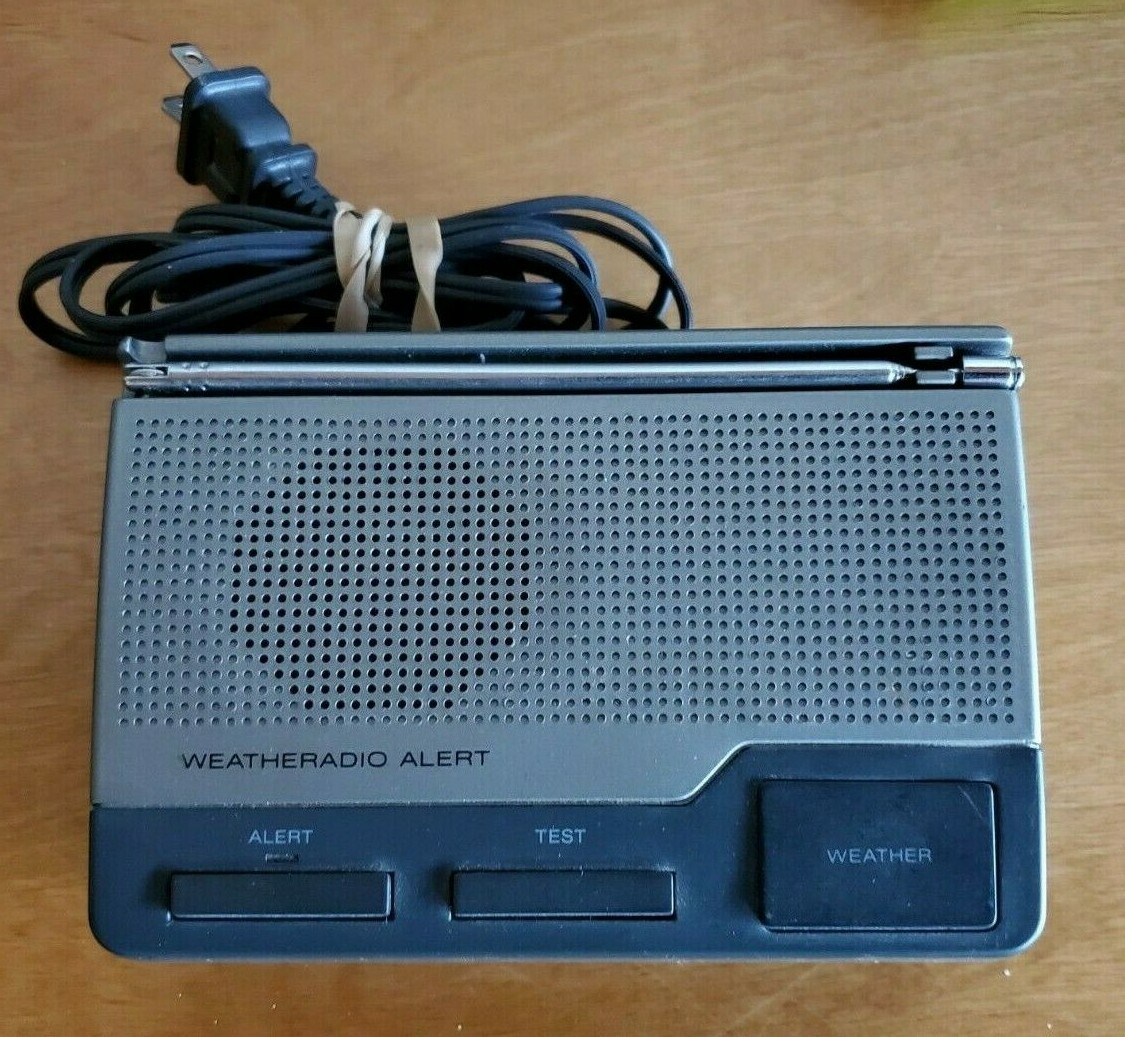 Realistic Weather Radio Alert Model 12-240 Radio Shack | eBay