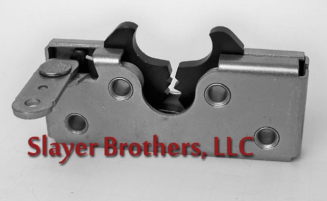 Genuine Case Holland Loader CAB Door Latch Assembly R55003 for sale ...