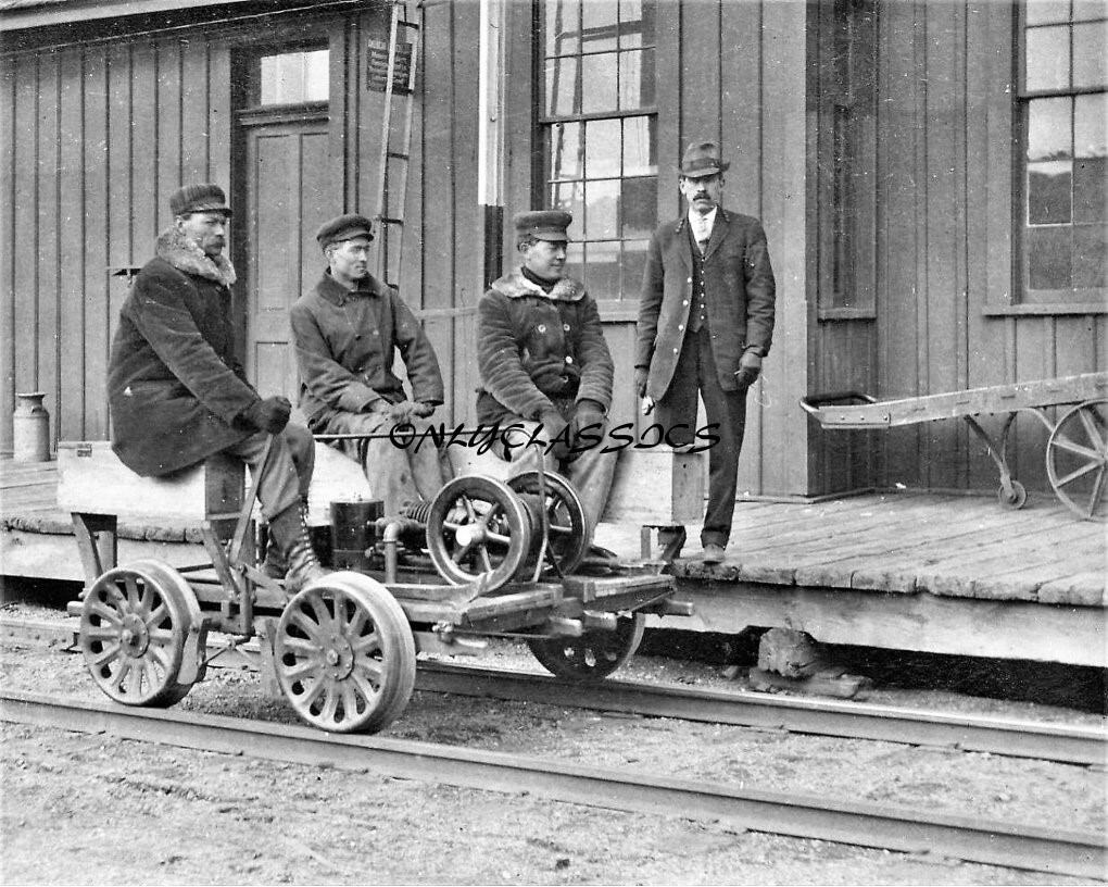 1910 RAILROAD TRAIN CREW RUN GAS ENGINE HANDCAR IN ESCANABA MICHIGAN ...