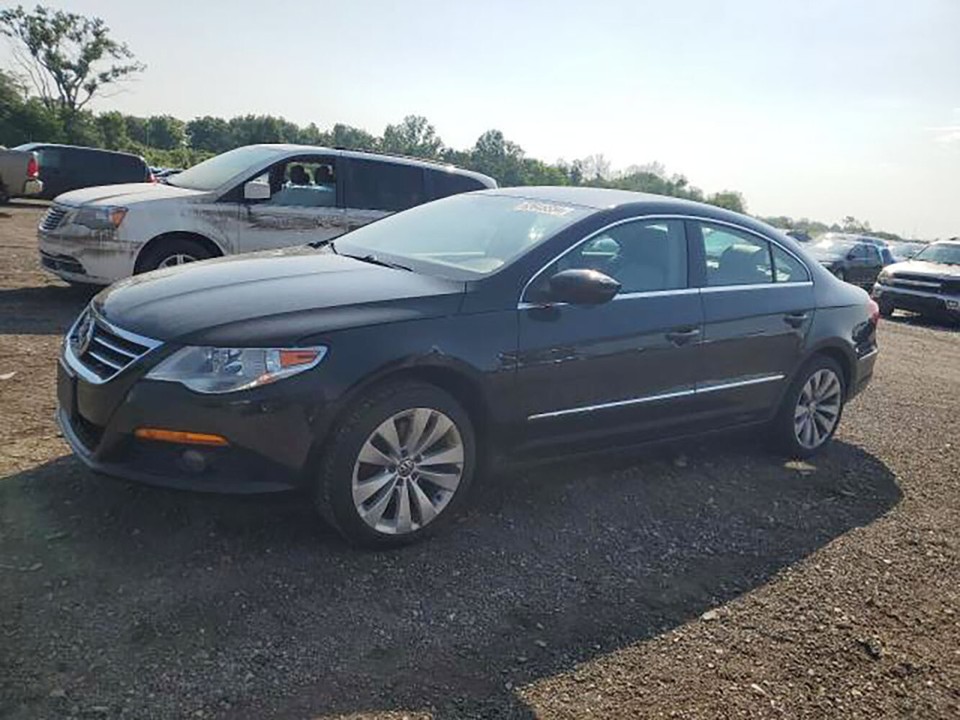 H41133 2009-2012 Volkswagen CC ENGINE OIL SEPERATOR ASSEMBLY 2.0L ...