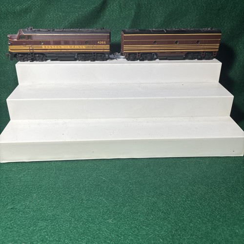 Athearn F7A Boston and Maine 4266A Powered and B Dummy HO Scale Custom ...