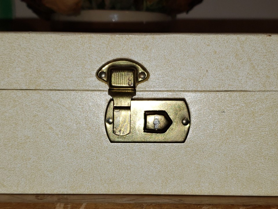 Large Vintage White Jewelry Box Lined w/ Red Velvet, Satin, Felt ...