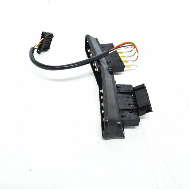 MB VITO W639 Side Loading Door Contact Pins A6398200554 Genuine for ...