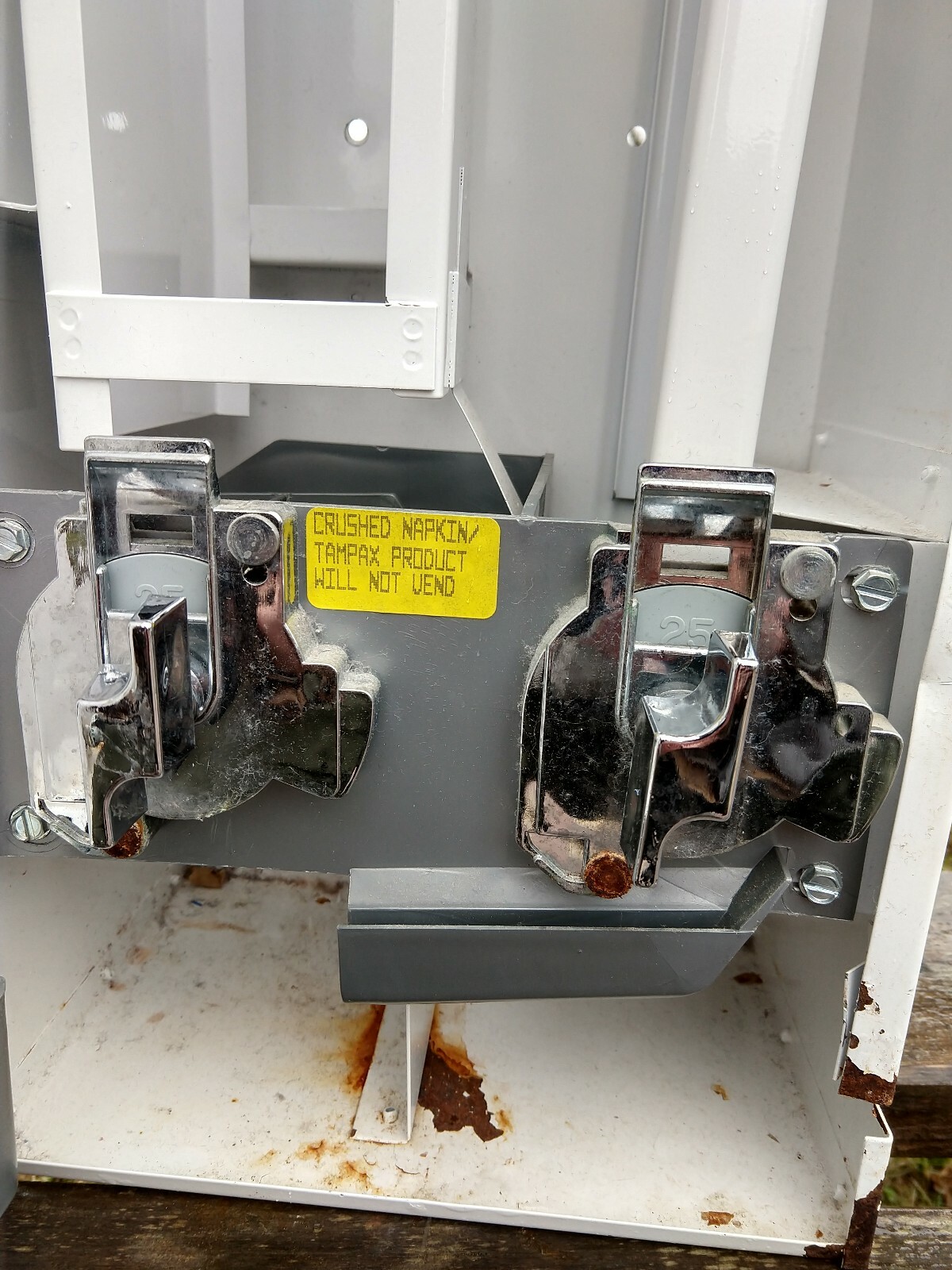 Vintage 25 Cent Tampax Vending Machine, Works! Hospital Specialty Co ...