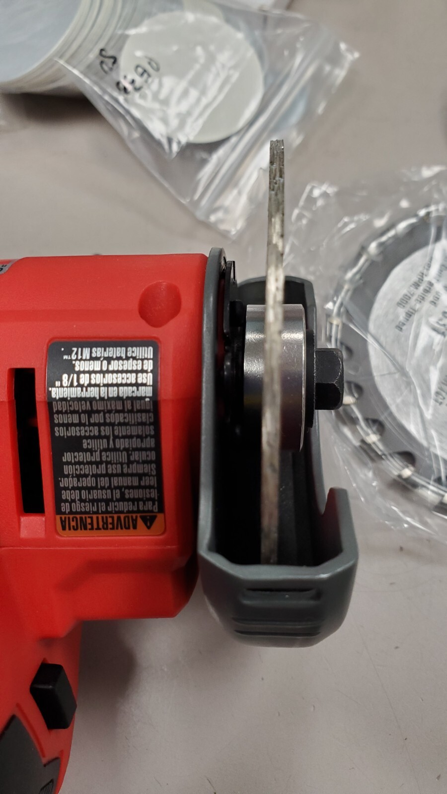 Top Flange Lock Blade Bolt Compatible for Milwaukee 2522-20 3" Cut off ...