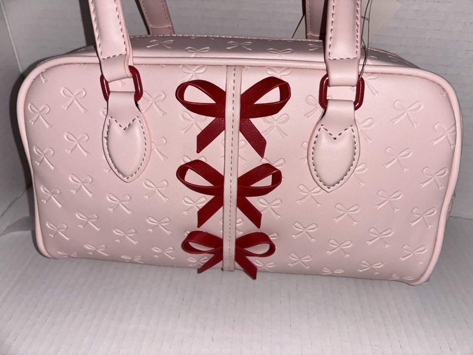 Betsey Johnson Pink Multi E/W Shoulder Bag With Embossed Bows & Red ...