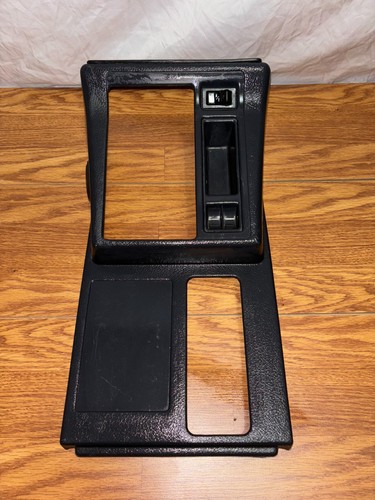 1997 1998 GEO TRACKER SIDEKICK CENTER CONSOLE GEAR SHIFT BEZEL TRIM ...