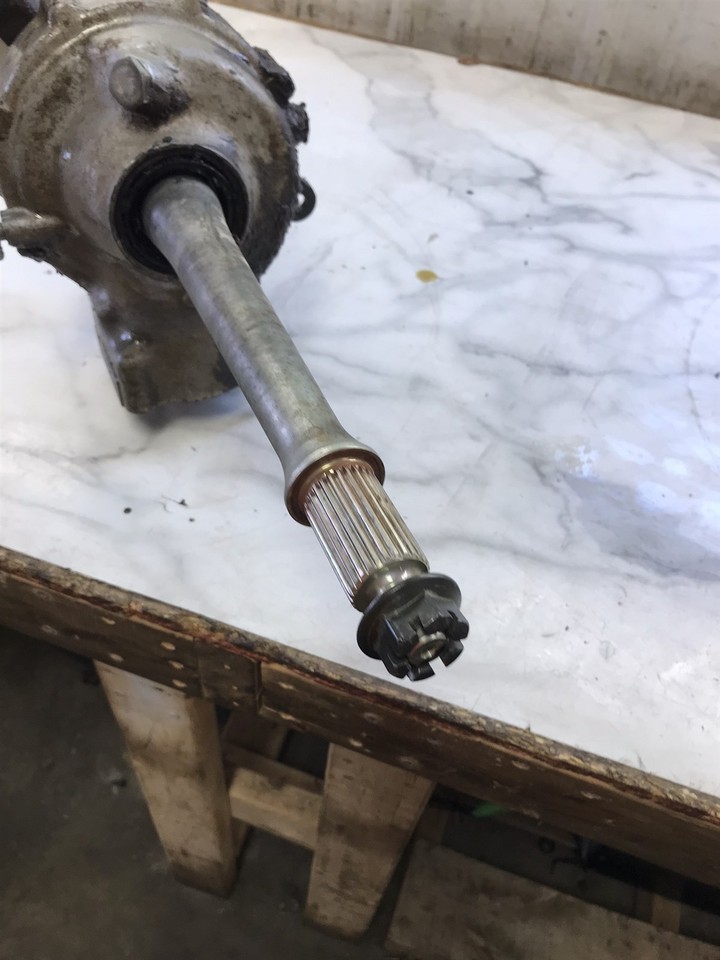 01 Yamaha YFM400 YFM 400 Big Bear rear axle shaft differential hub ...