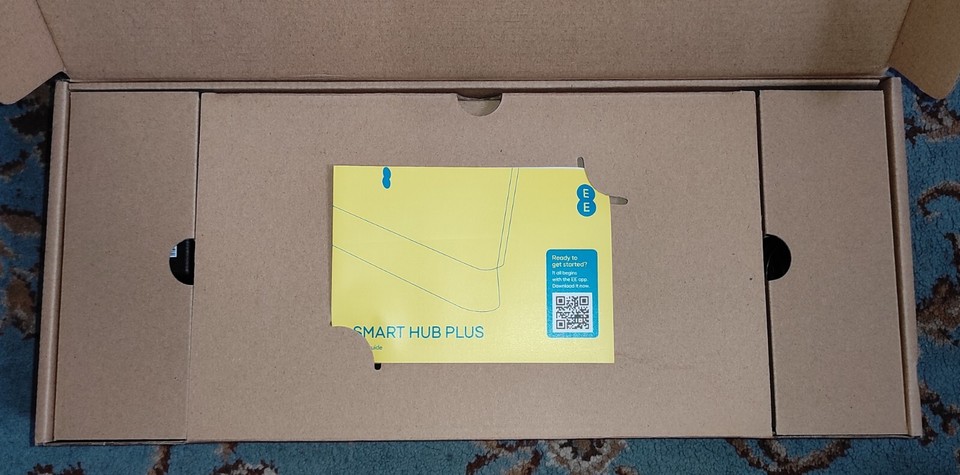 EE Smart Hub Plus Router WiFi 6 SH31B FTTC, 190 clients and up to 1.6GB ...