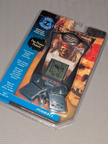 Pirates of the Caribbean 2006 Dead Man's Chest Hand Held Pinball Game ...