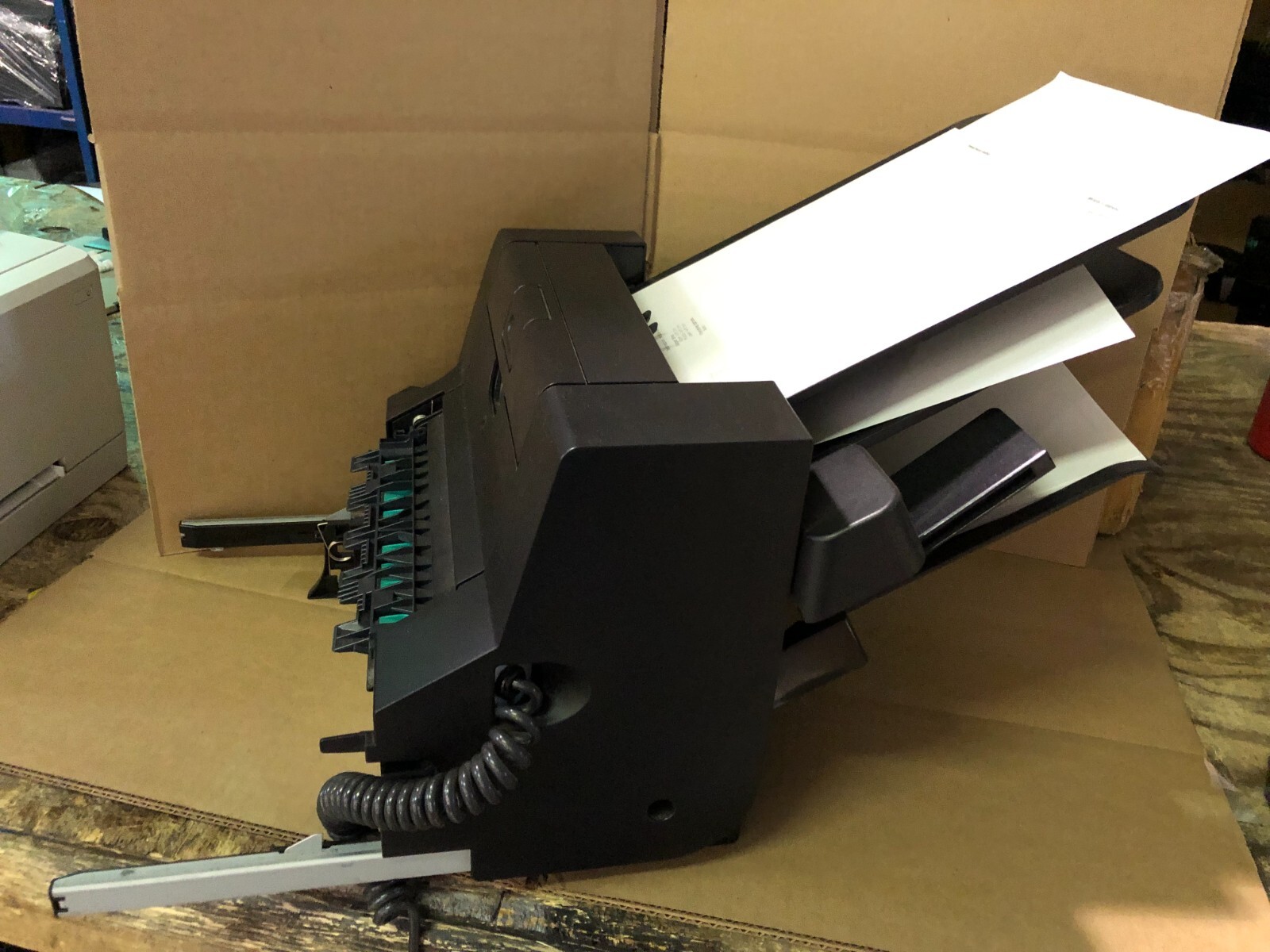 B3M76A 900 sheet 3 bin stapling mailbox for HP LaserJet Enterprise M630 ...