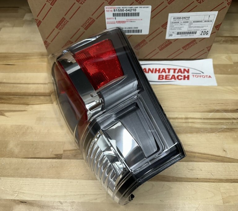 20-23 TACOMA REAR TAIL LIGHT RIGHT PASSENGE SIDE REAR GENUINE TOYOTA ...