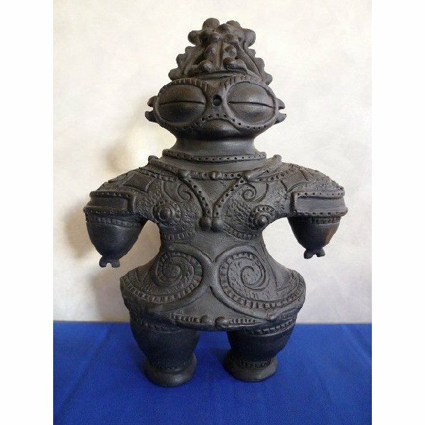 Replica Dogu Jomon Light shield earthen Haniwa Clay Statue Figure Japan ...