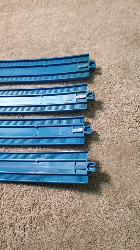 4 Tomy Trackmaster Thomas The Tank Engine Long Curved Blue Track ...
