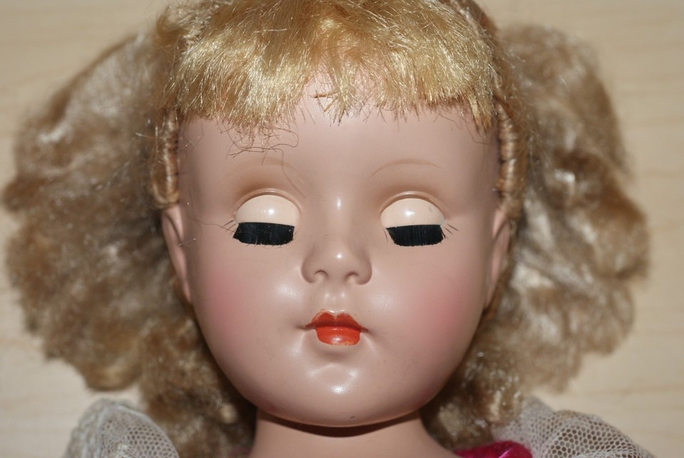 PRETTY! Vintage 14" Sweet Sue (?) Hard Plastic Strung Doll Pink Satin ...