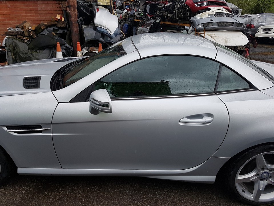 MERCEDES-BENZ SLK 200 AMG SPORT BLUE EFFICIENCY 1.8 PETROL 7 SPEED AUTO ...