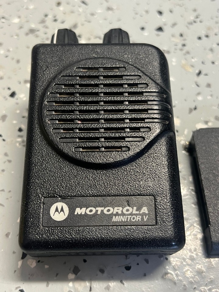Motorola Minitor V Low Band 47.12-48.99 MHz 2Ch Pager A01KMS7239BC ...