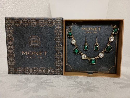 NEW in BOX ~Monet Gold Tone Necklace & Earrings Set Green and Clear ...