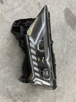 2020-2023 Audi Q7 / SQ7 4M Left Driver LH OEM Matrix LED Laser ...