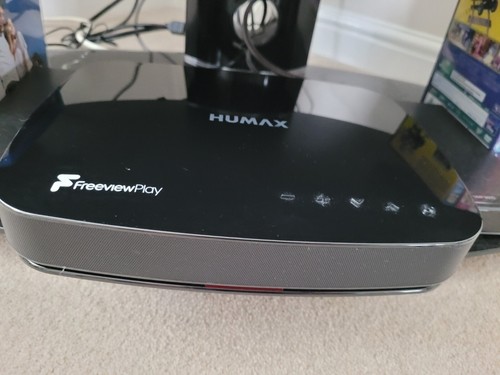 Humax Aura 2TB 4K Freeview Play TV Recorder - Black (FVPAURA4KGTR2TB ...