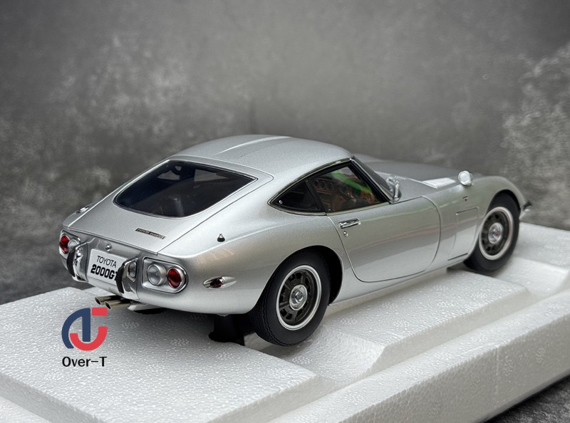 AUTOart 1:18 Toyota 2000GT 1967 Silver Car Model Gift Collection | eBay