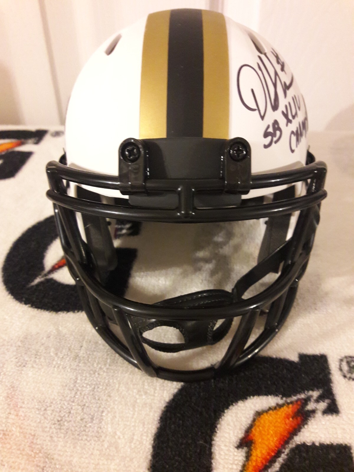 DEVERY HENDERSON NEW ORLEANS SAINTS SIGNED MINI HELMET SB XLIV CHAMPS ...