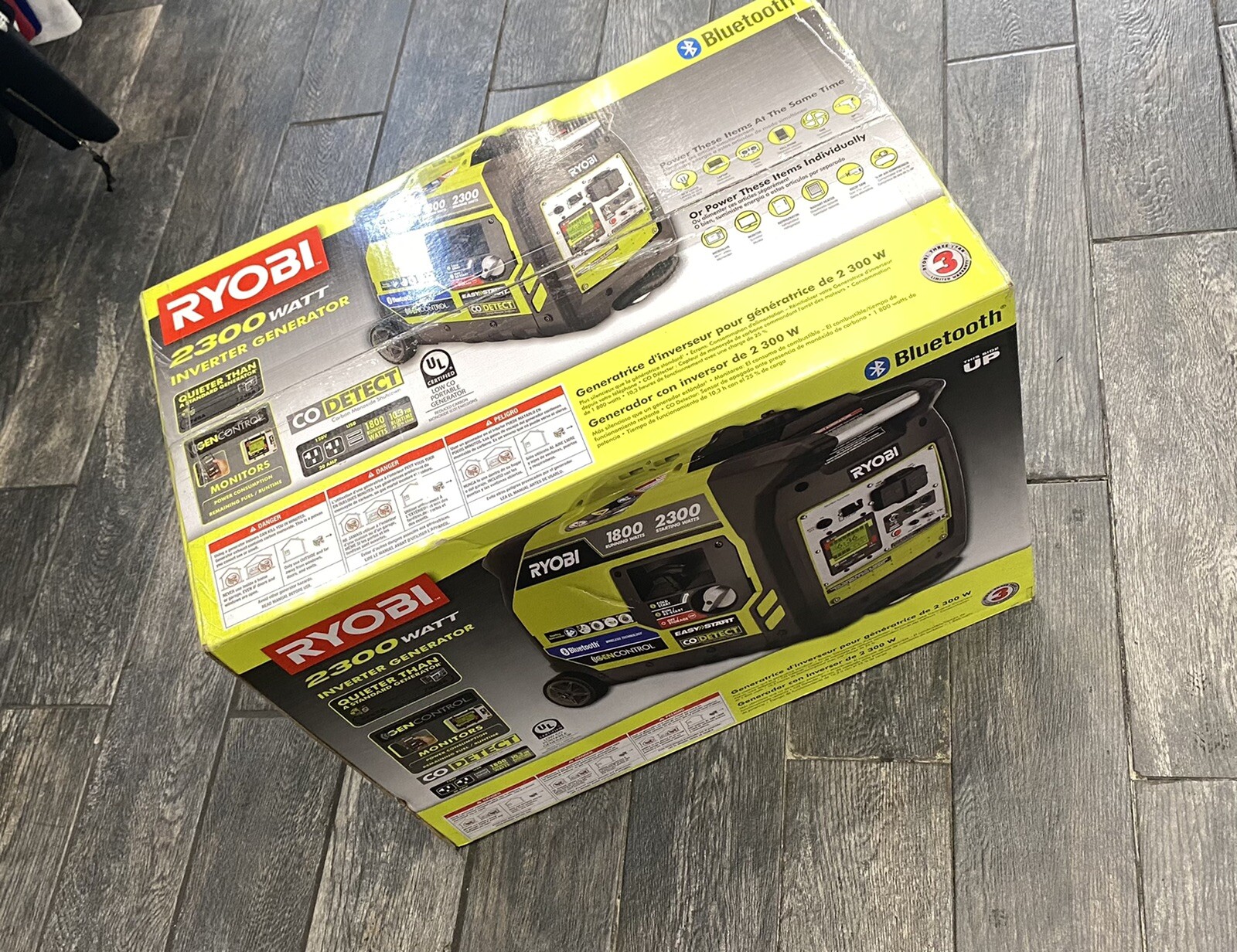 Ryobi RYI2322 2300W Gasoline Powered Bluetooth Inverter Generator for ...