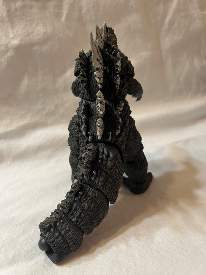 NECA Godzilla 2003 Kiryugoji 12" Head to Tail Action Figure Tokyo S.O.S ...