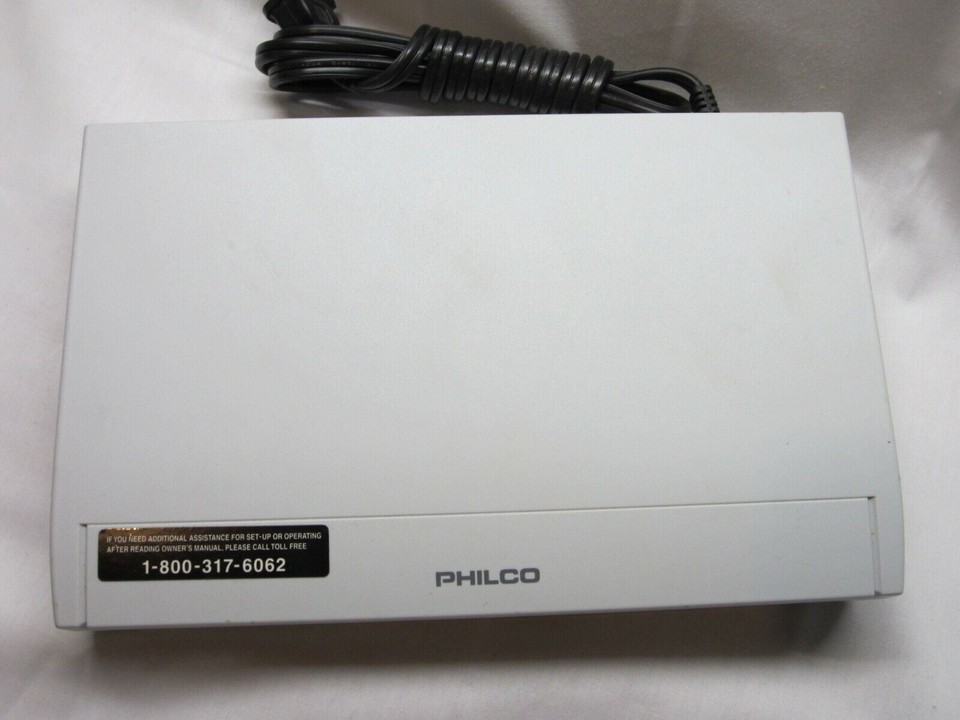 Philco TB100HH9 SDTV DTV TV Converter Box Digital To Analog Tuner NO ...