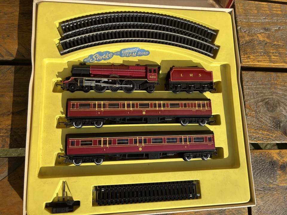 Tri-ang Hornby Express passenger Set RS609 | eBay UK