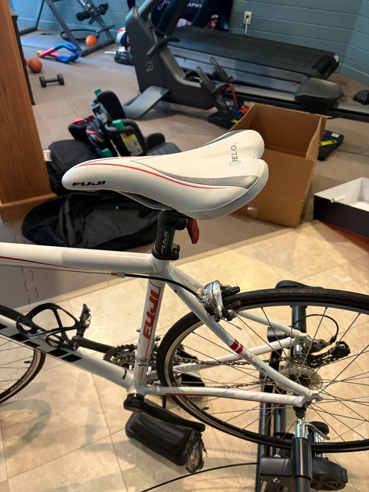 Fuji Newest 1.0 Road Bike with Stationary Stand; includes size 41 | eBay
