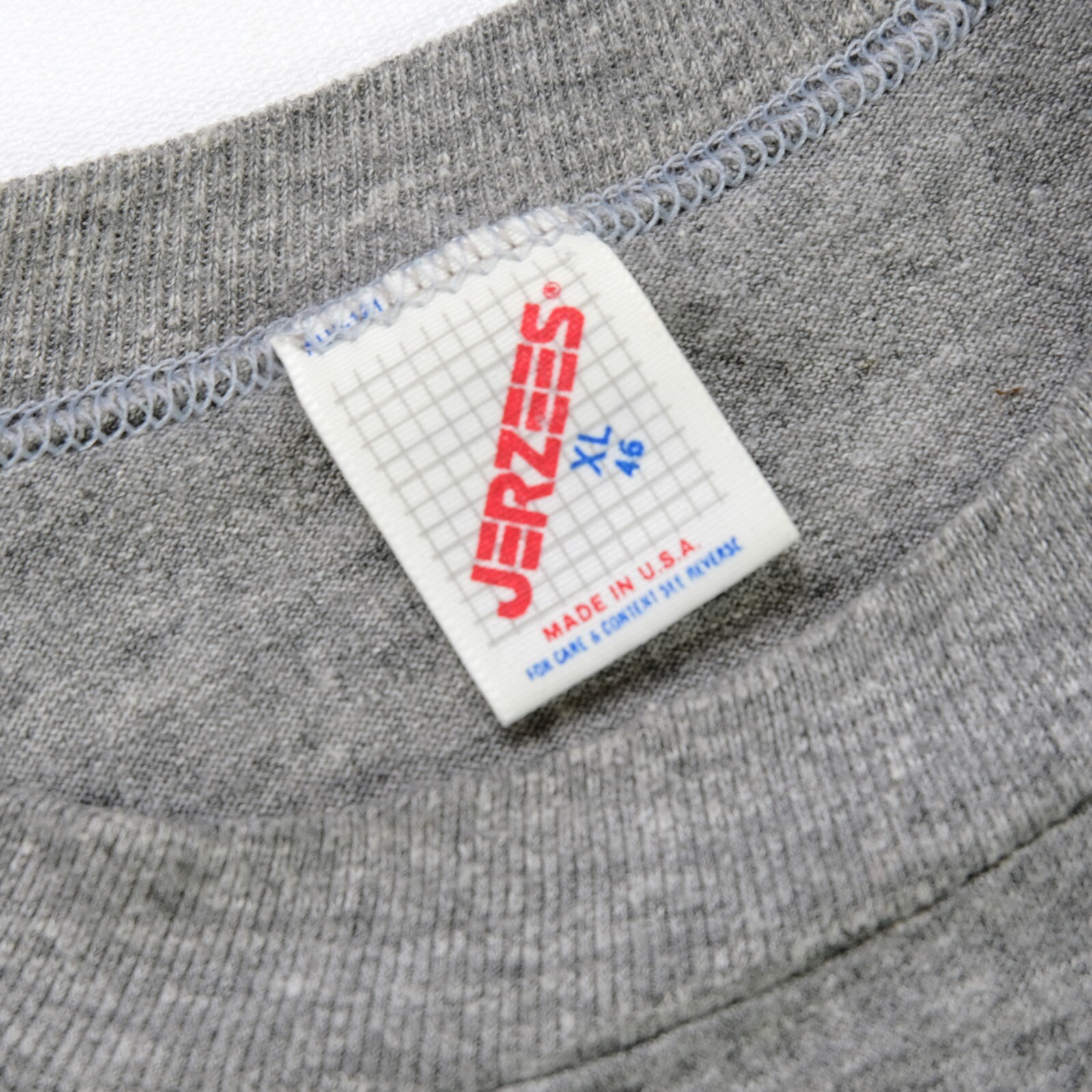 Rare VTG JERZEES Goofy Smiling Face Square Graphic T … - Gem