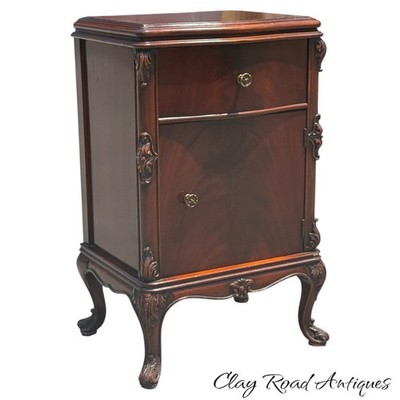 antique vintage French Louis carved mahogany night stand end table ...