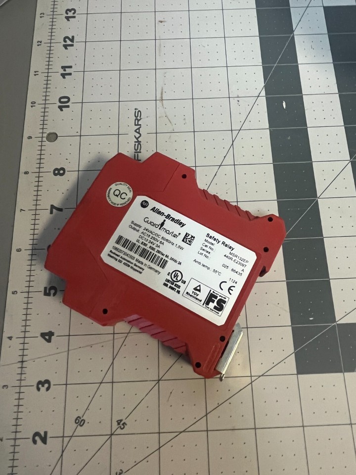 Allen Bradley GUARDMASTER SAFETY RELAY-MSR132EP | eBay