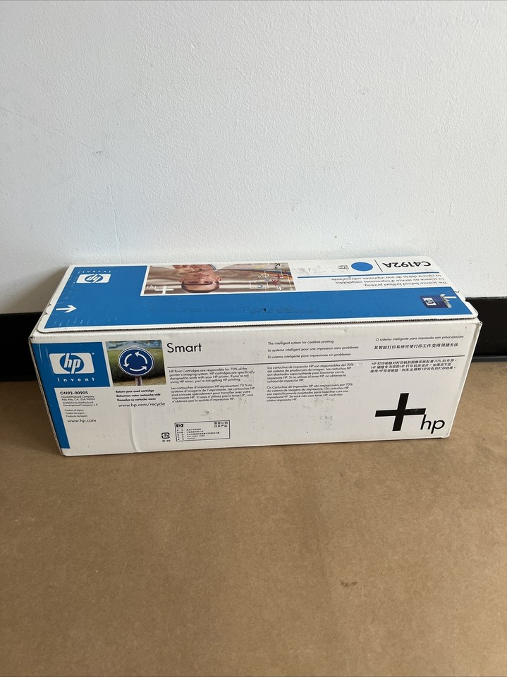 New Genuine HP Color LaserJet Print Cartridge 4500 - 4550 Serie Cyan ...
