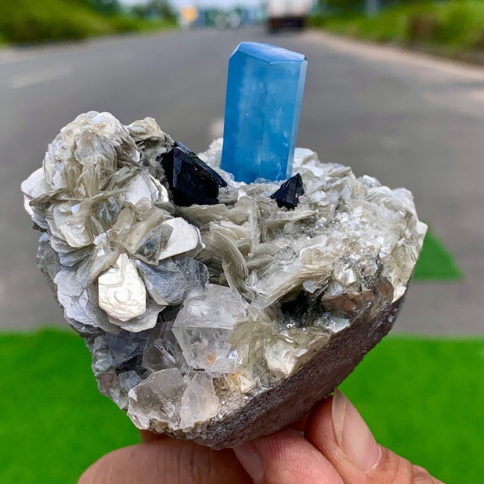 280G Rare!Natural beautiful Prism shaped Aquamarine Raw Crystal ...