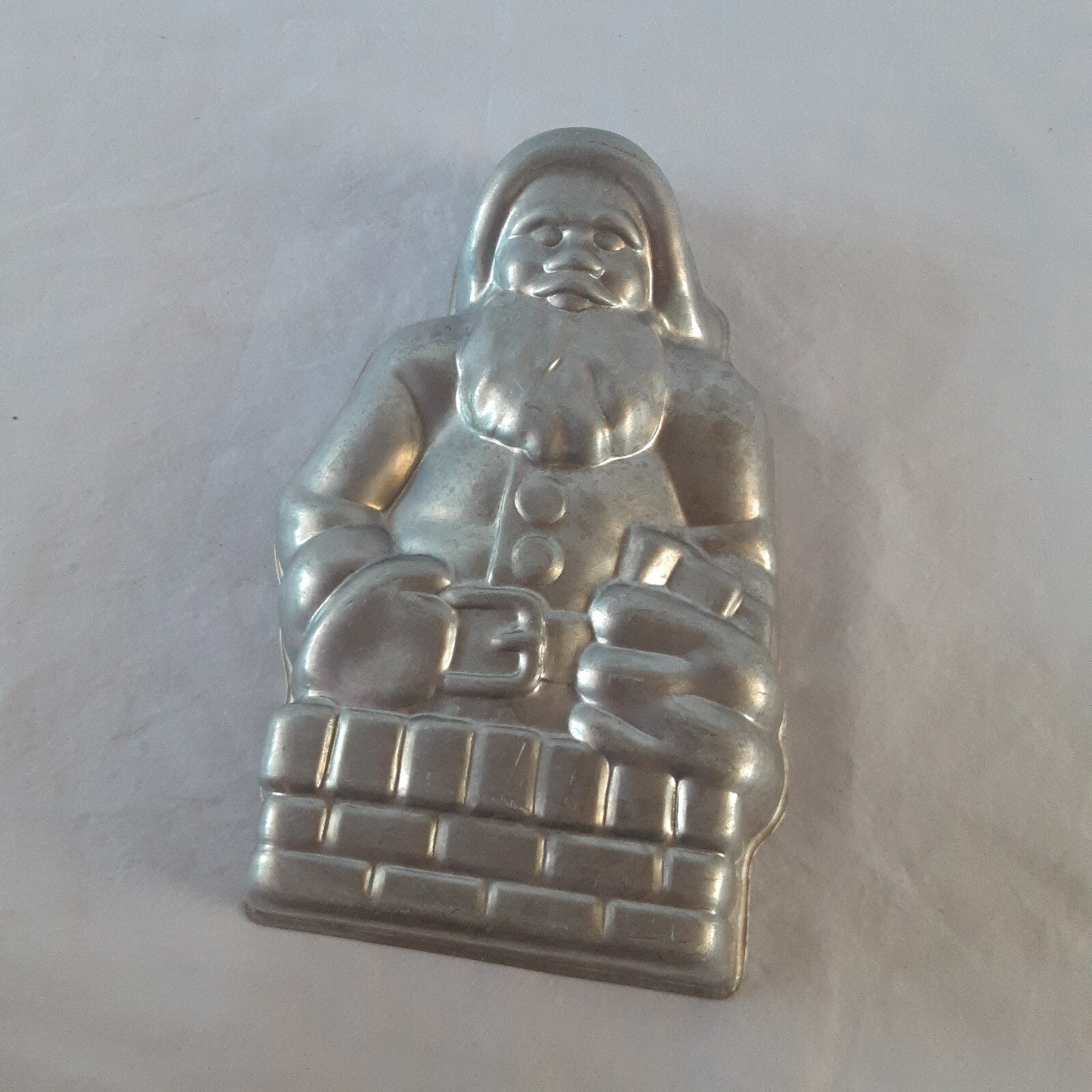 VINTAGE NORDIC WARE STAND UP SANTA CAKE MOLD 3-D ALUMINUM PAN CHRISTMAS ...
