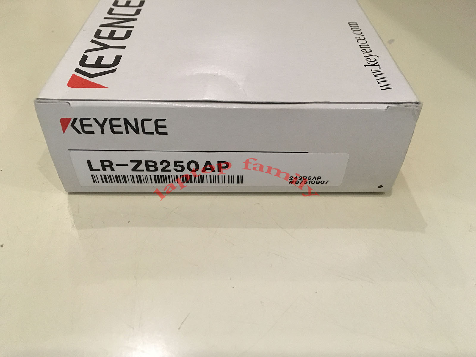 New in box For Keyence LR-ZB250AP CMOS Laser Sensor | eBay