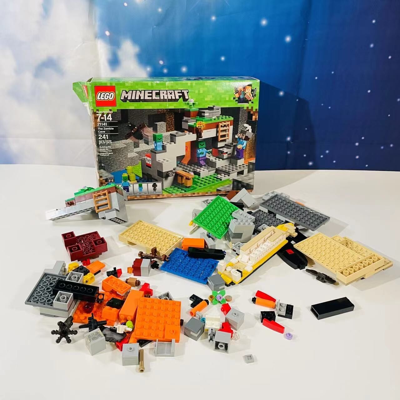 LEGO Minecraft The Zombie Cave Set 21141 with Instruction | eBay