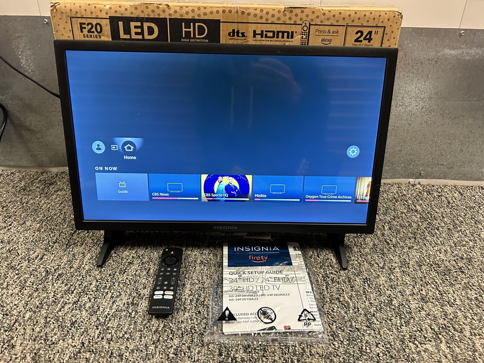 Insignia™ - 24" Class F20 Series LED HD Smart Fire TV (NS-24F201NA23 ...